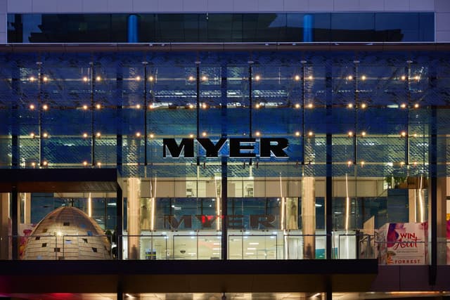 Linear lighting for Perth's Forrest Chase redevelopment | Unios