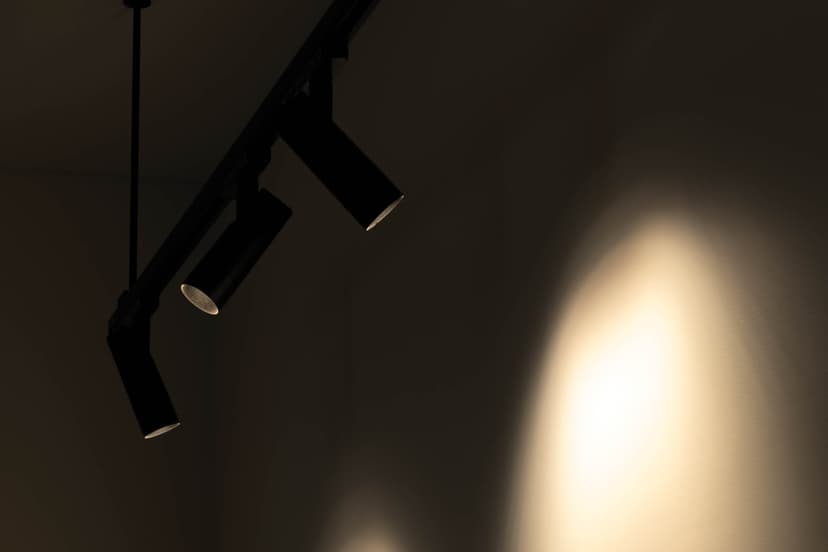 Scope Track Light | Unios